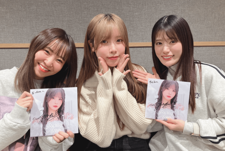 土屋理央「My Girl vol.38」より - Moe Zine