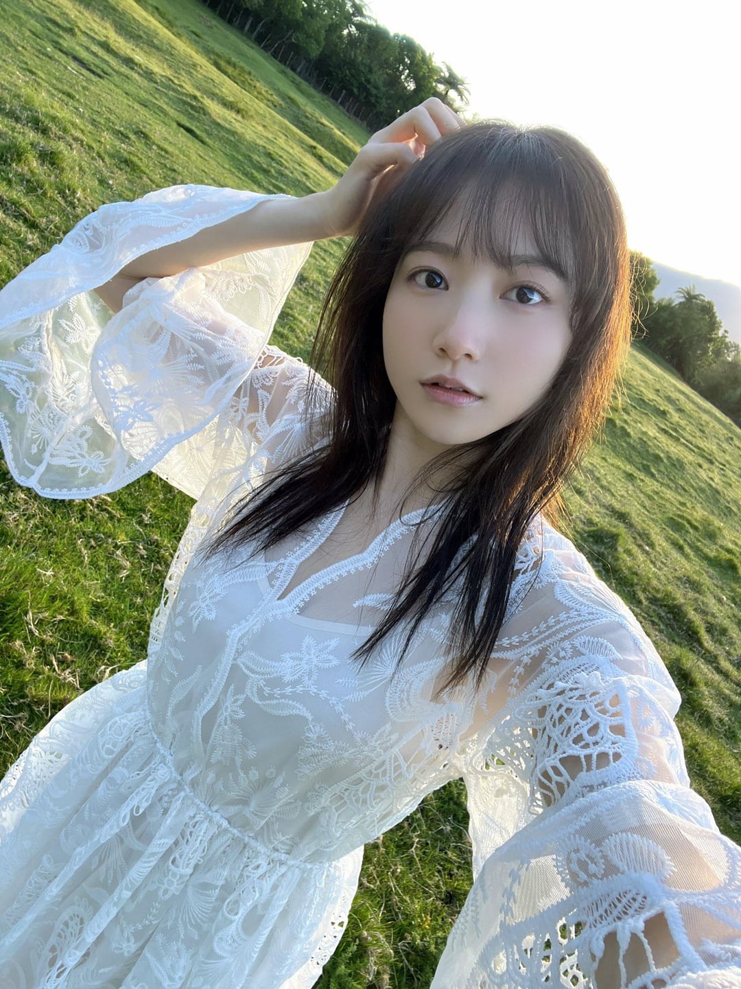 青山なぎさ 写真集「nagisa」より - Moe Zine