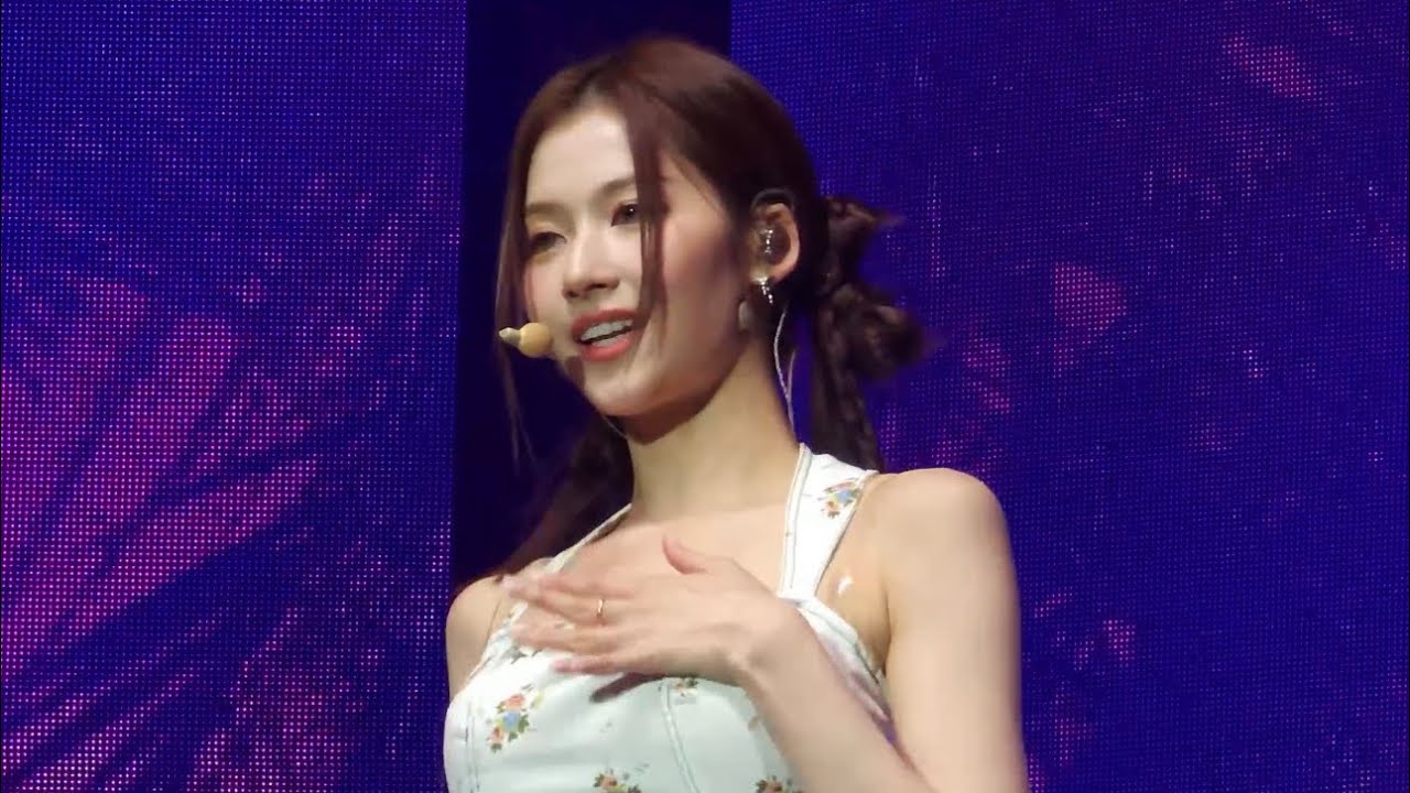 Alcohol-Free Sana Focus 240316 TWICE 5TH WORLD TOUR ‘READY TO BE’ ONCE MORE in Las Vegas - Moe Zine