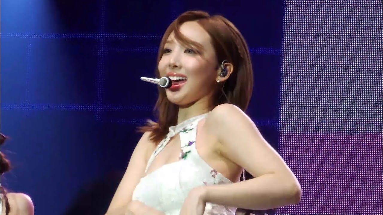 Talk That Talk Nayeon Focus 240316 TWICE 5TH WORLD TOUR ‘READY TO BE’ ONCE MORE in Las Vegas ...