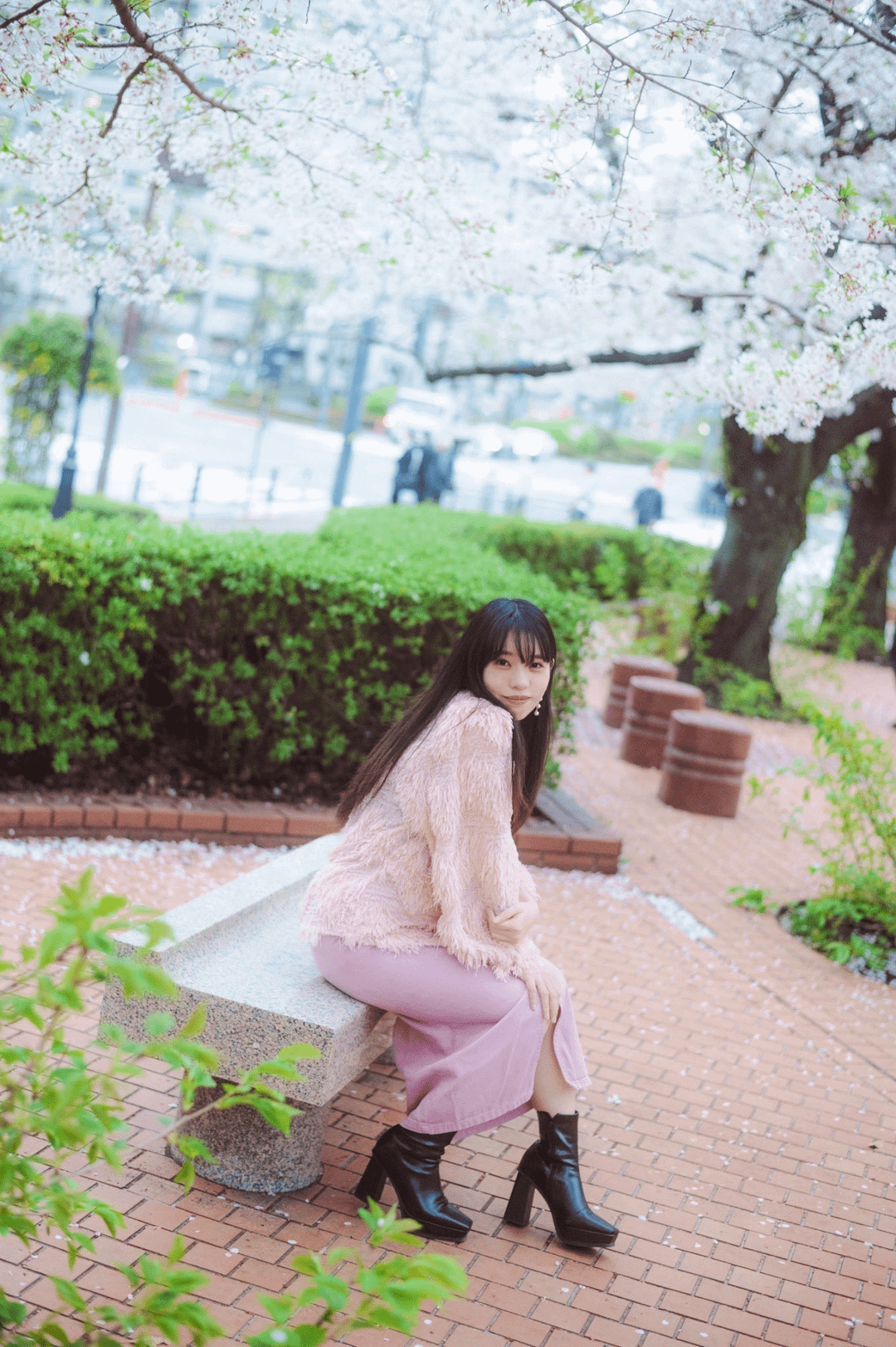 GW明けの桜 with 奥野香耶🌸 - Moe Zine