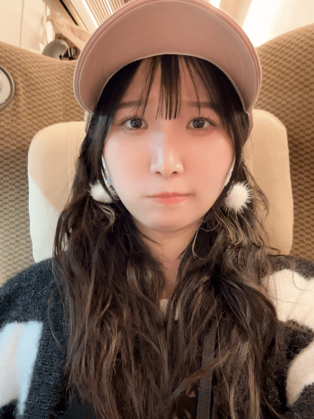 守屋京香と紗々原ゆうの宮城バスツアーより - Moe Zine