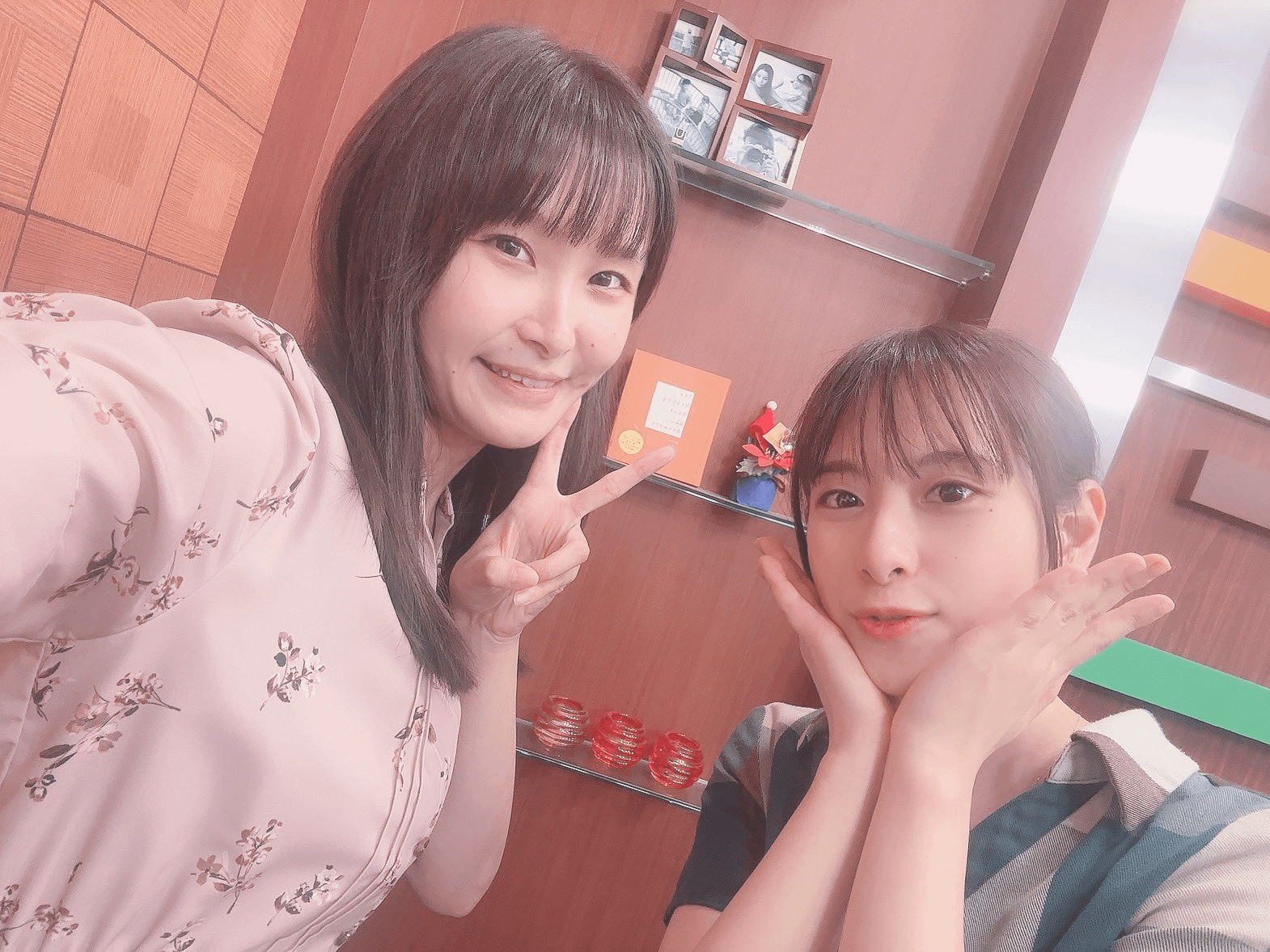 Sagara Mayu and Maeda Kaori from Kinyoubi no Shijimi - Moe Zine