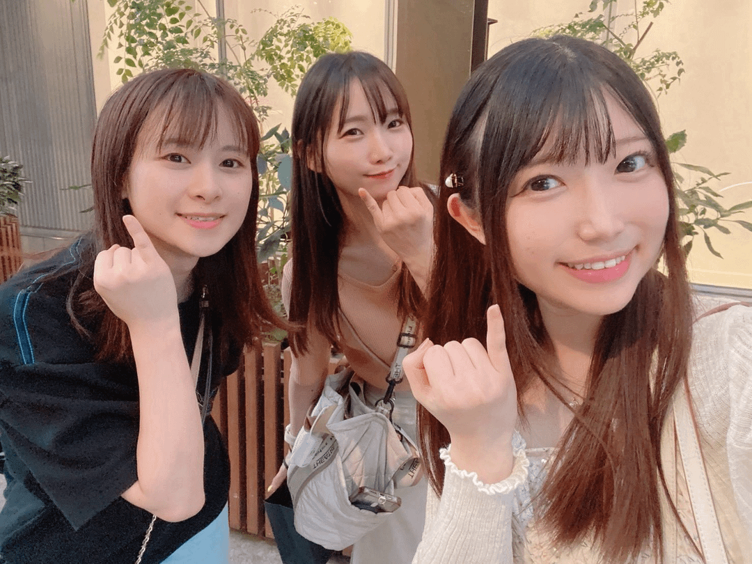 Maeda Kaori, Nukui Yuka, and Akao Hikaru Had a Gokudol Reunion for Tea - Moe Zine