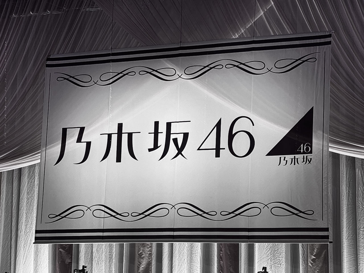 🧸🩷🧡 - Moe Zine