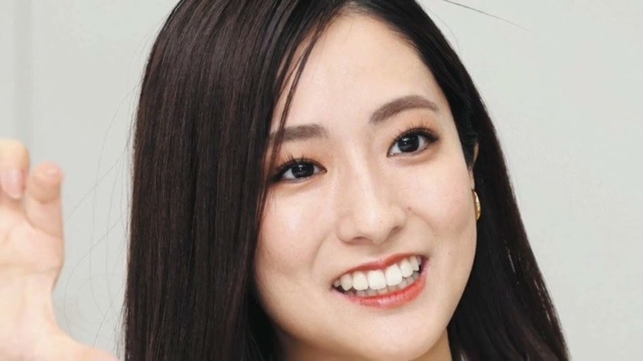 TBS田村真子アナ＆宇賀神メグアナ、(G)I-DLEのライブへ うちわ持った2ショットに?? - Moe Zine