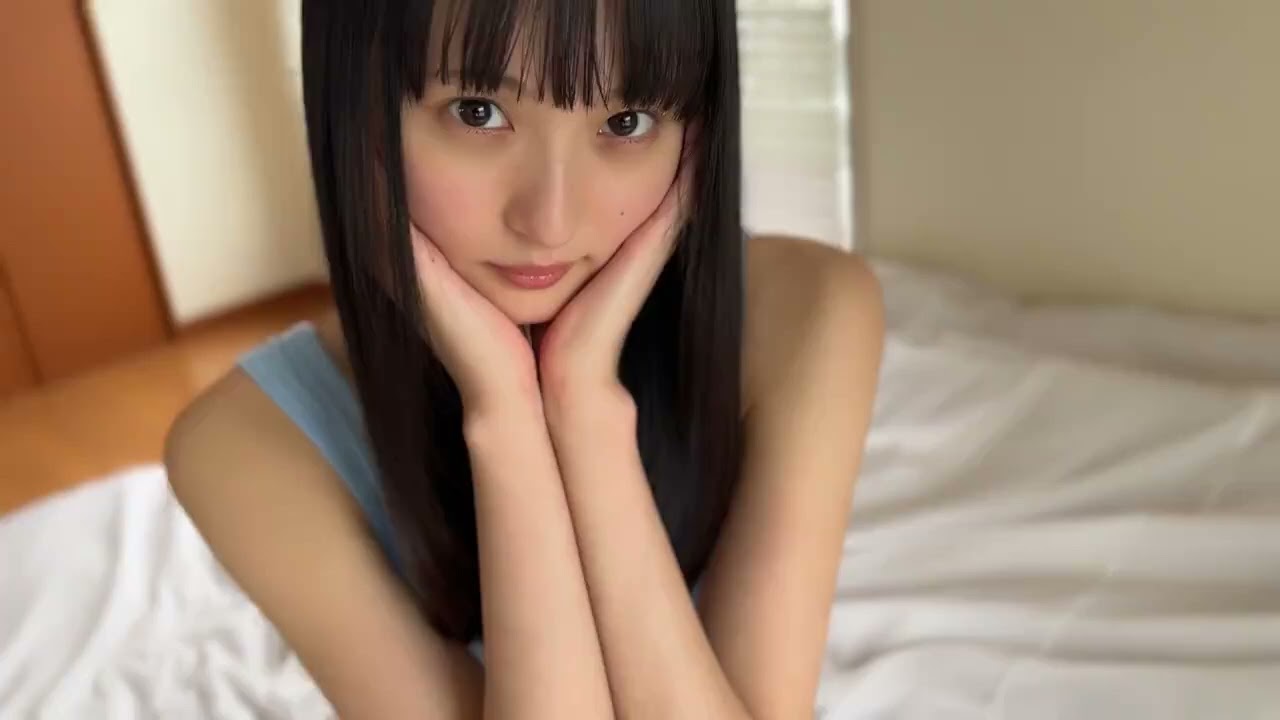 【遠藤さくら】TRIANGLE magazine 03 彼女感たっぷりに50P撮り下ろし！メイキング動画🩵︎【乃木坂46】 - Moe Zine