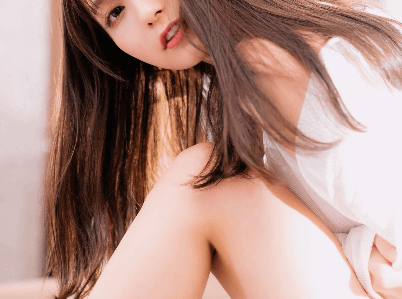 河野麻里佳のファンアプリ9月のティーザー - Moe Zine