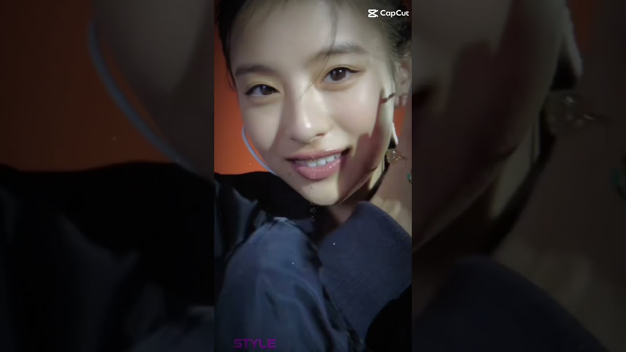 #出口夏希 - Moe Zine