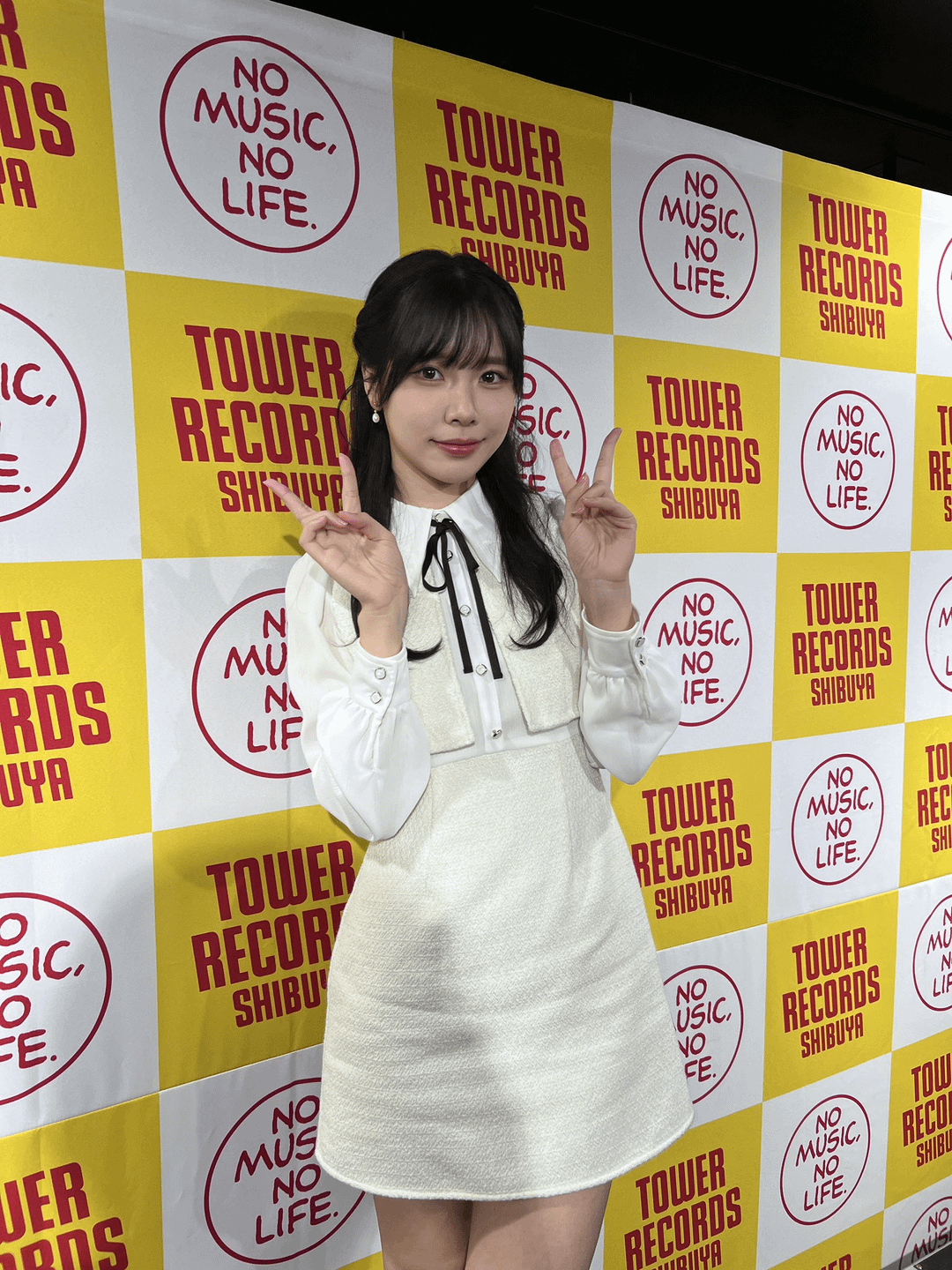 Liyu from 彼女のカレンダー先行イベント - Moe Zine