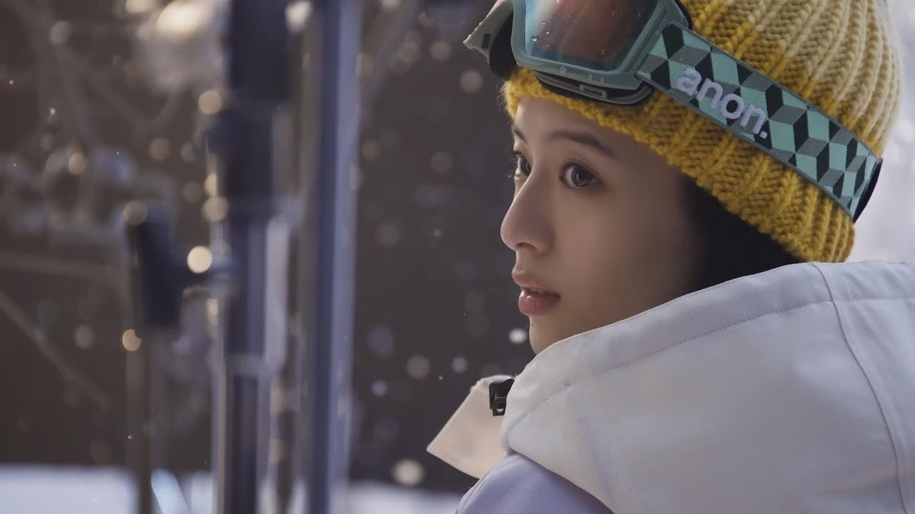 JR SKISKI ポスターメイキング 出口夏希さんver - Moe Zine