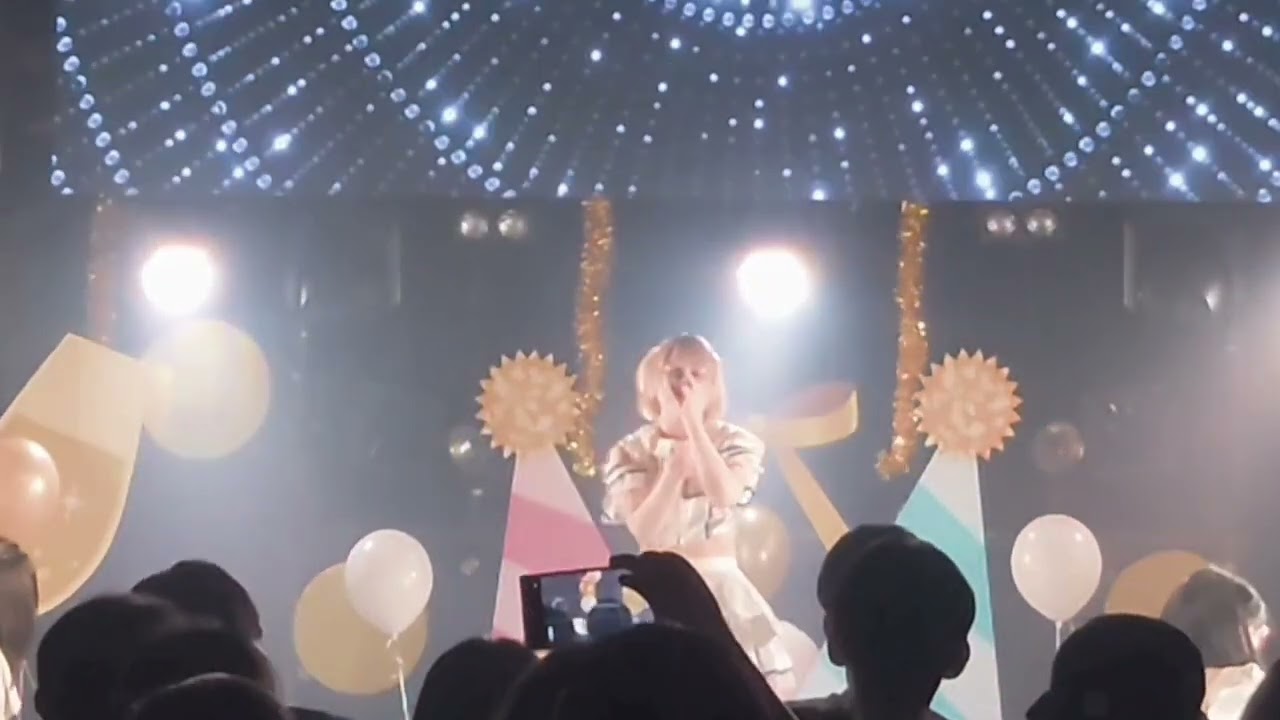 エレクトリカルワールドガール / ぜろから☆すた→と / UTAGE FES Vol.1 / 2025/01/27 - Moe Zine