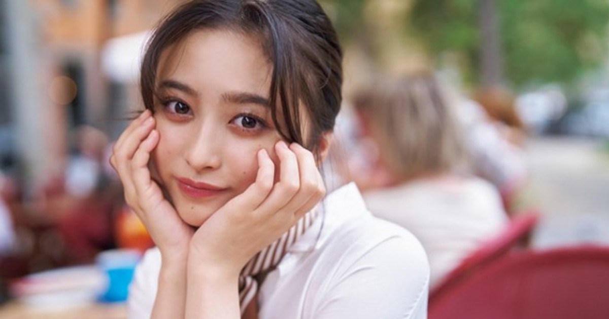 ORICON NEWS：乃木坂46井上和、20歳の『1st写真集』先行カット続々公開「あまりにも良過ぎる」「同い年とは思えない美しさ」 | 毎日新聞 - Moe Zine