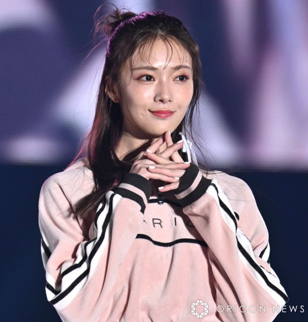 【TGC】櫻坂46・田村保乃、可憐スマイルで釘づけに 底なしの美しさ放つ | | ORICON NEWS - Moe Zine