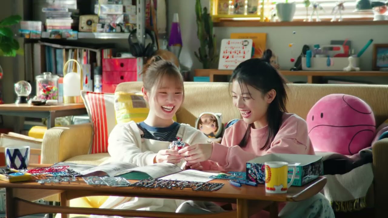 バンダイ 出口夏希 横田真悠 15秒01 - Moe Zine