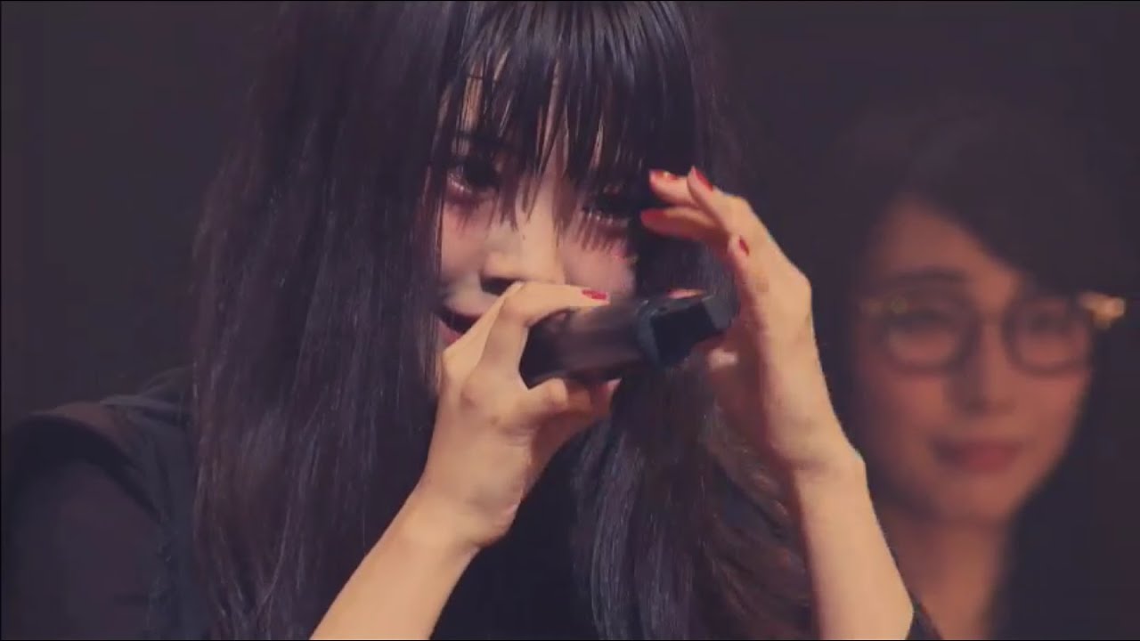 BiSH / アイナ・ジ・エンドMC﹢ALL YOU NEED IS LOVE - Moe Zine