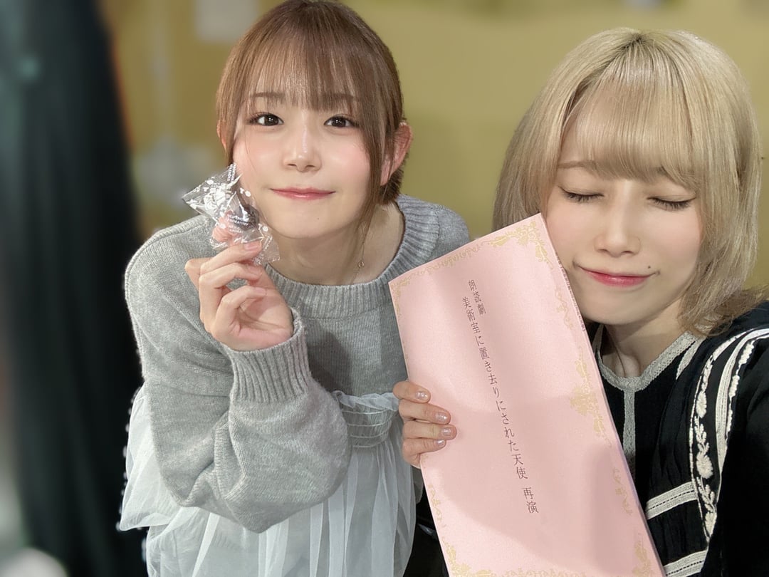 Kohinata Mika, Tateishi Rin and Sasaki Rico at the Bijutsushitsu ni Okizari ni Sareta Tenshi ...