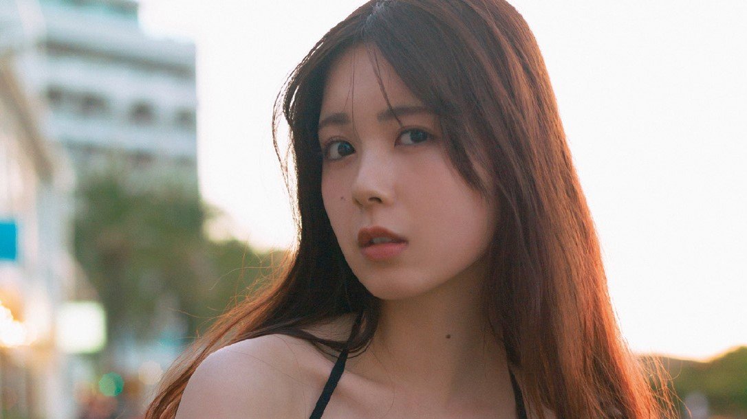 息呑む美しさの黒ランジェリーショット披露!乃木坂46・筒井あやめ 20歳の成長実感する最も大人な姿 1st写真集『感情の隙間』（めざましmedia） - Yahoo!ニュース - Moe Zine