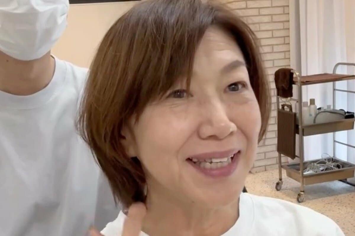 クセとハネに悩む女性が“パーマ”で大胆イメチェン 驚きの仕上がりに「別人みたい」「綺麗です」 | LIMO | くらしとお金の経済メディア ...